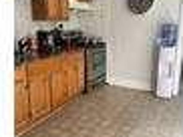 2 Bedroom 1 Bath In Allentown PA 18103