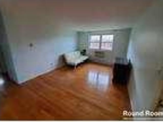 2 Bedroom 1 Bath In Arlington MA 02474
