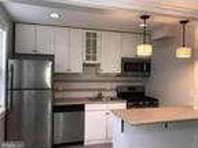 2 Bedroom 1 Bath In Baltimore MD 21239