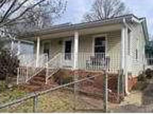 2 Bedroom 1 Bath In Charlotte NC 28209
