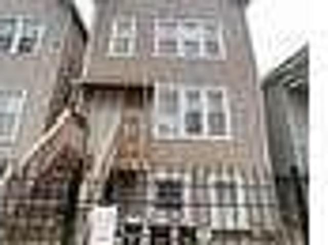 2 Bedroom 1 Bath In Chicago IL 60609