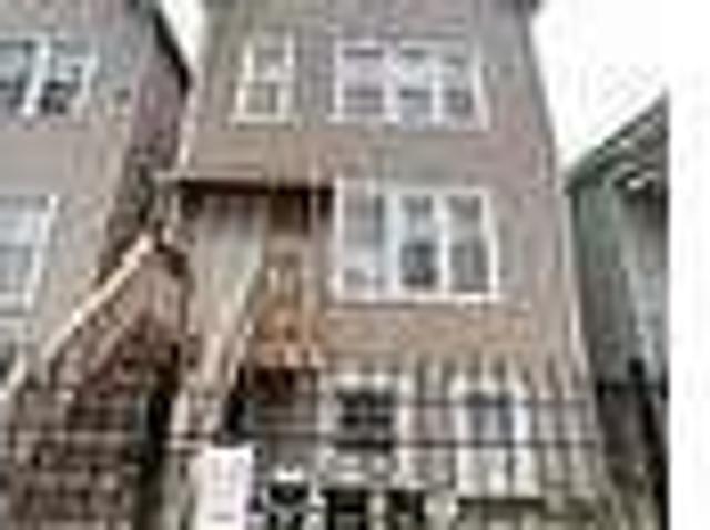 2 Bedroom 1 Bath In Chicago IL 60609