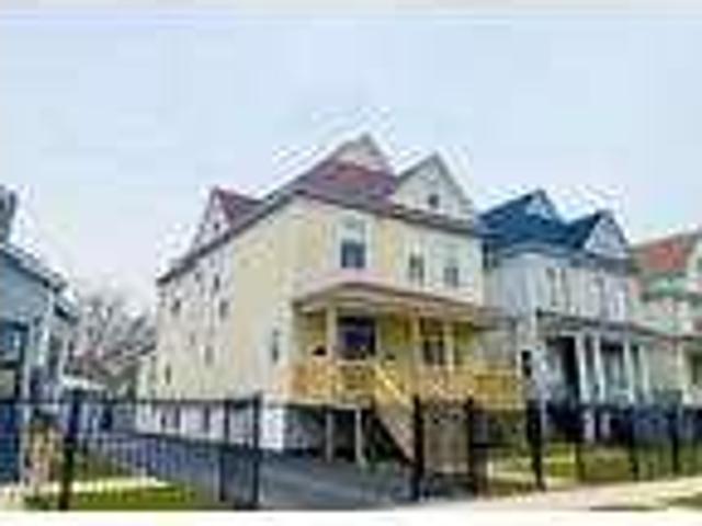 2 Bedroom 1 Bath In Chicago IL 60621
