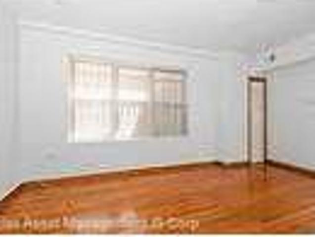 2 Bedroom 1 Bath In Chicago IL 60629