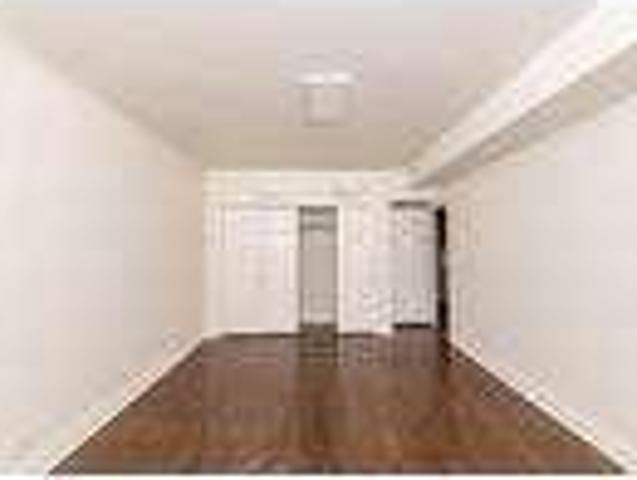 2 Bedroom 1 Bath In Chicago IL 60646