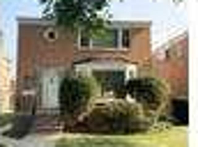 2 Bedroom 1 Bath In Chicago IL 60646