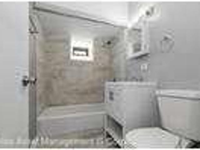 2 Bedroom 1 Bath In Chicago IL 60653