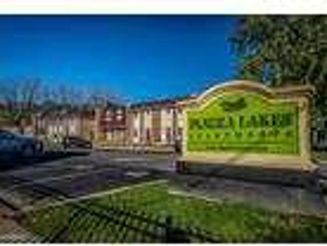 2 Bedroom 1 Bath In Chicago IL 60827