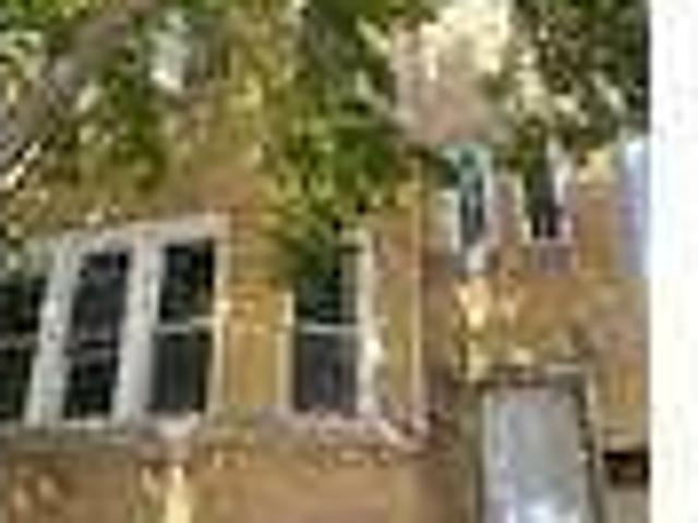 2 Bedroom 1 Bath In Chicago Illinois 60632