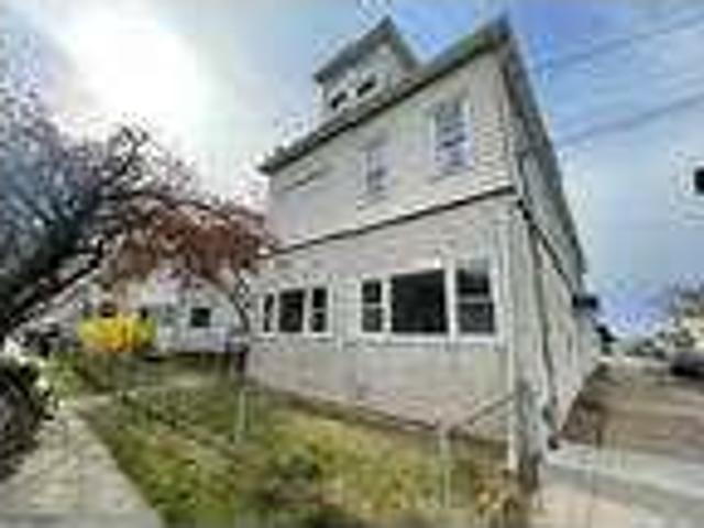 2 Bedroom 1 Bath In Clifton NJ 07011