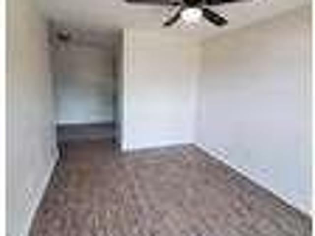 2 Bedroom 1 Bath In Dallas Texas 75210