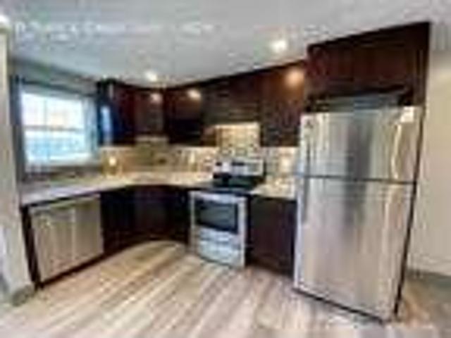 2 Bedroom 1 Bath In East Hartford CT 06108