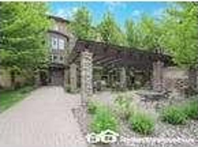 2 Bedroom 1 Bath In Eden Prairie MN 55344