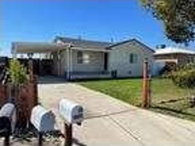 2 Bedroom 1 Bath In Fontana California 92335