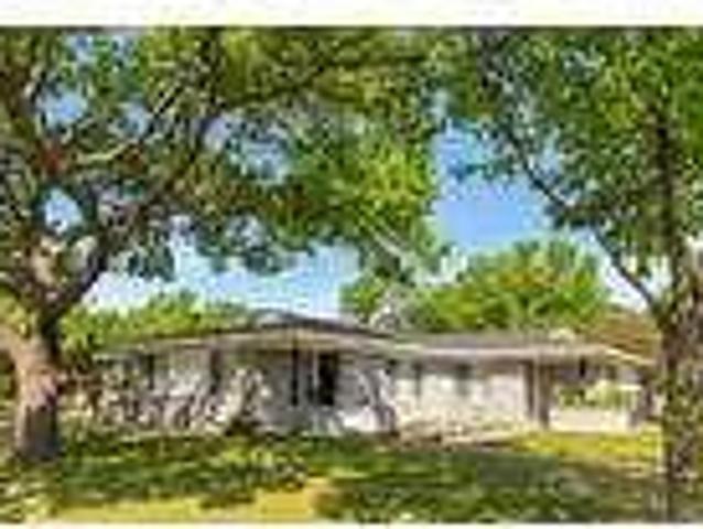2 Bedroom 1 Bath In Fort Worth TX 76109