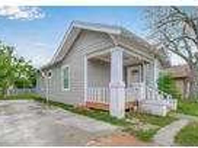 2 Bedroom 1 Bath In Houston TX 77011