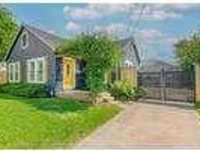 2 Bedroom 1 Bath In Houston TX 77023