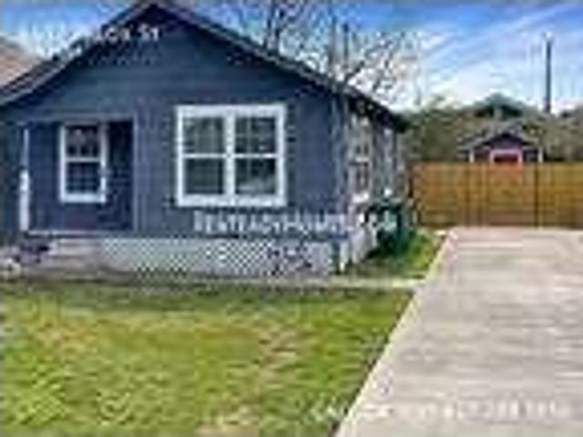 2 Bedroom 1 Bath In Houston TX 77051