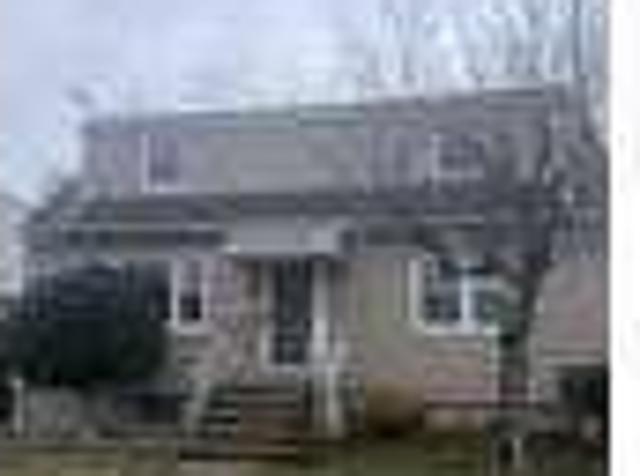 2 Bedroom 1 Bath In Lyndhurst NJ 07071