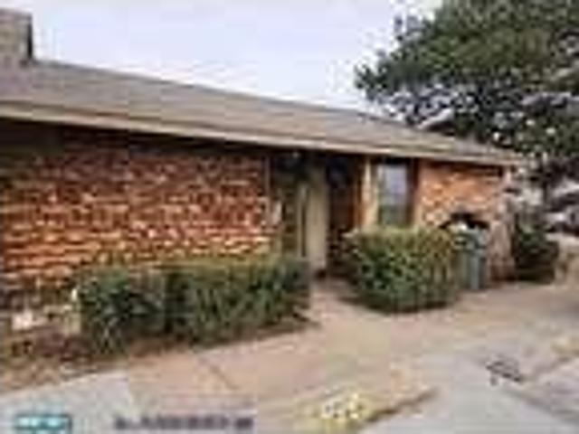 2 Bedroom 1 Bath In Lawton OK 73505