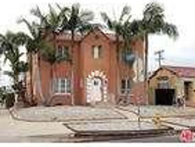 2 Bedroom 1 Bath In Los Angeles California 90019