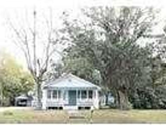 2 Bedroom 1 Bath In Pascagoula MS 39567