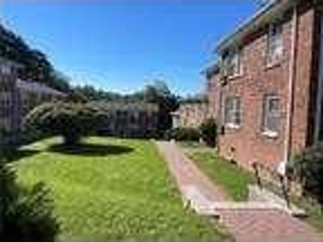 2 Bedroom 1 Bath In Pearl River New York 10965
