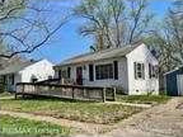 2 Bedroom 1 Bath In Peoria IL 61605
