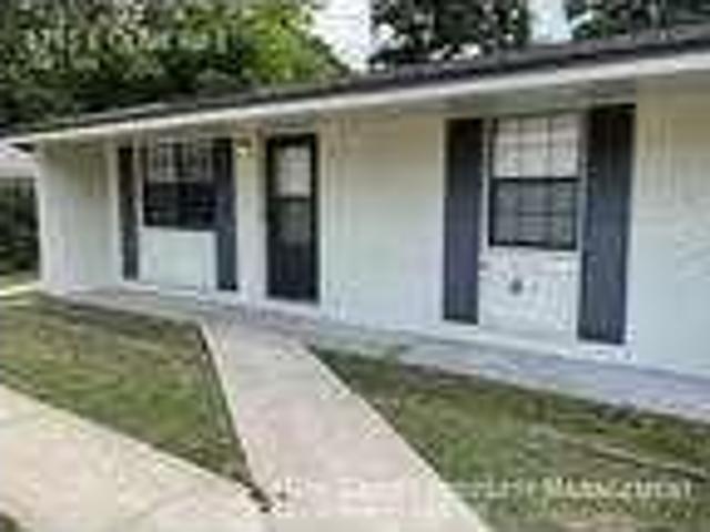 2 Bedroom 1 Bath In Pensacola FL 32514
