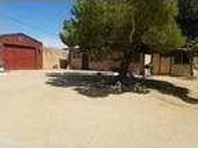 2 Bedroom 1 Bath In Pioneertown CA 92268