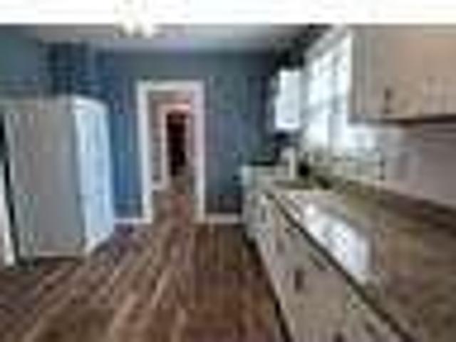 2 Bedroom 1 Bath In Port Reading New Jersey 07064