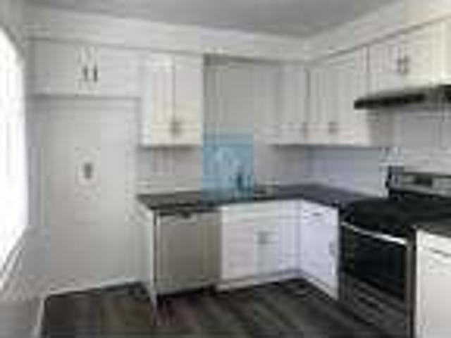 2 Bedroom 1 Bath In Redondo Beach, CA 90278