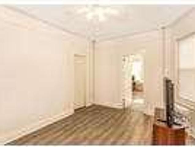 2 Bedroom 1 Bath In Richmond Hill South New York 11419