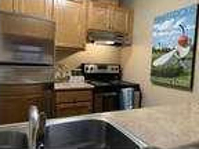 2 Bedroom 1 Bath In St Louis Park MN 55426
