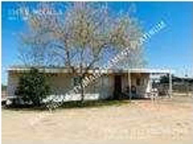 2 Bedroom 1 Bath In Sanger CA 93657