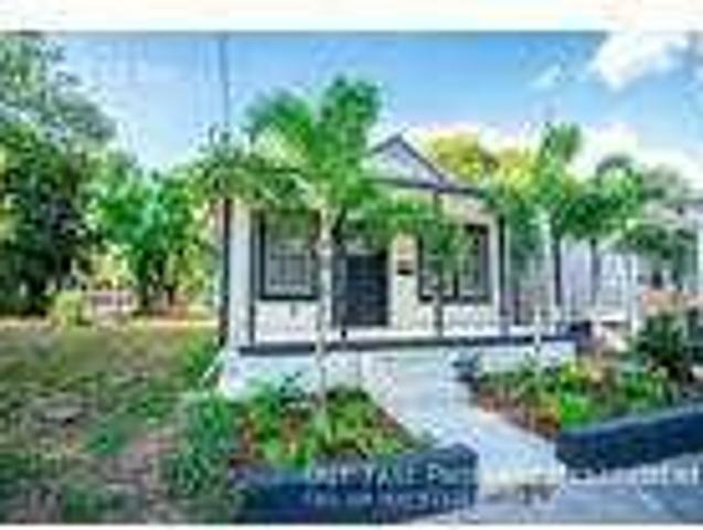 2 Bedroom 1 Bath In Tampa FL 33605