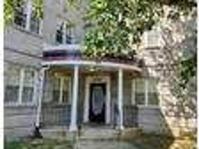2 Bedroom 1 Bath In Washington District Of Columbia 20032