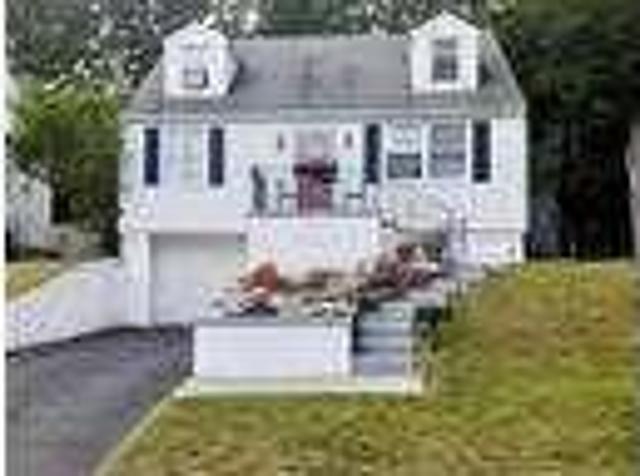 2 Bedroom 1 Bath In West Haven Connecticut 06516