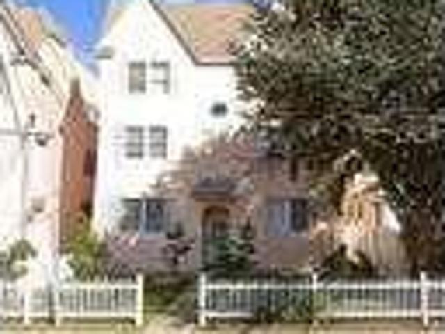 2 Bedroom 1 Bath In Woodmere NY 11598