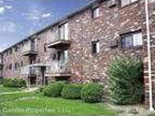2 Bedroom 1 Bath In Youngstown OH 44504