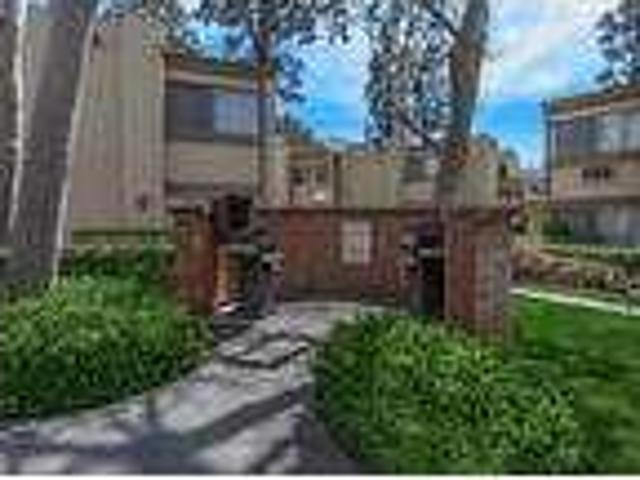 2 Bedroom 1 Bathroom $2390/Month