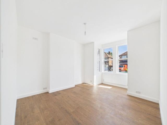 2 Bedroom
