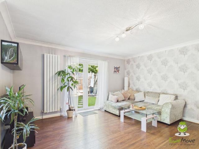 2 Bedroom