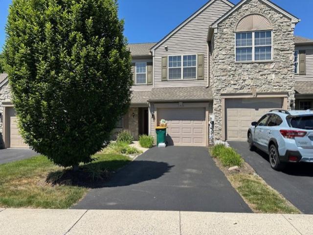 2 bedroom, 2.5 bath home in Hummelstown, PA offers modern comfort near Penn State Hershey