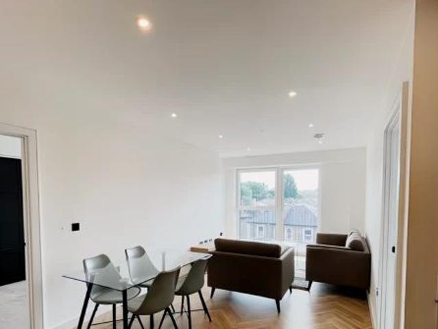 2 Bedroom 2.5 Bathroom