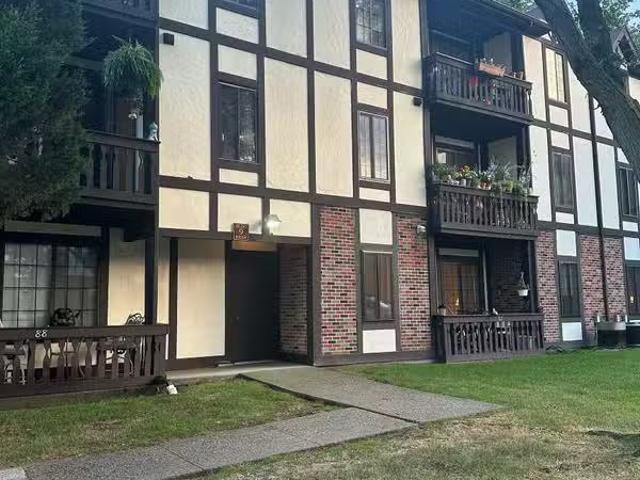 2 bedroom 2 bath condo for sale