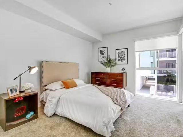 2 Bedroom, 2 Bath Furnished Month to Month Lease Watermark.