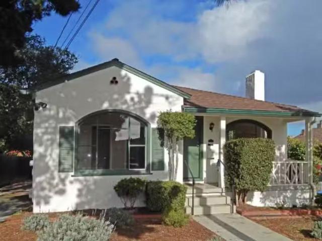 2 Bedroom 2 Bath House Upper Franklin Street/ Historic Old T.