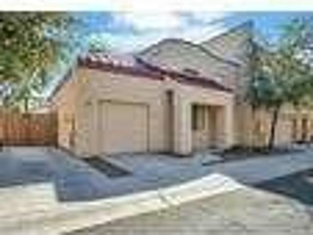 2 Bedroom 2 Bath In Mesa Arizona 85204