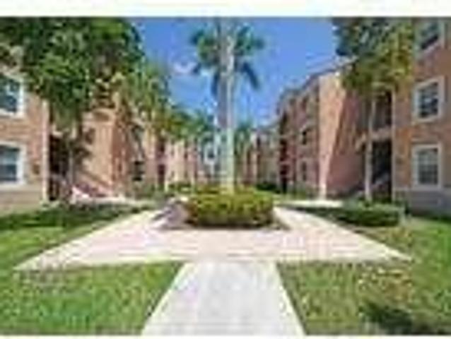 2 Bedroom 2 Bath In Miami FL 33155